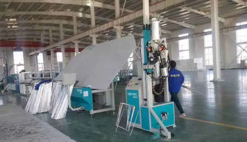 Heavy Duty Servo Control ±0.5mm Spacer Bending Machine